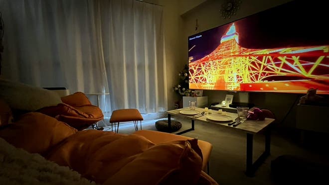 【完全貸切シアター】2名専用|大画面×ロッキングチェアで映画をひとり占め|75㌅大型TV|名古屋駅7分の写真1