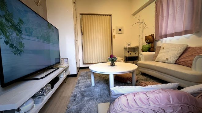 💕ピンク×ラベンダーのおしゃれ空間💕名古屋駅7分🚶♀️最大6名🙆♀️55㌅大型TV女子会・推し活◎の写真2