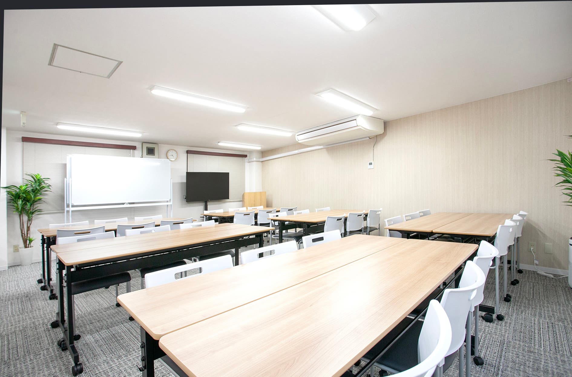 オープン記念価格🌸3月NEWOPEN🌸京急川崎駅3分/JR川崎駅6分/最大30名+19名/ビジネス/ボドゲ/施術ベット8台の写真6