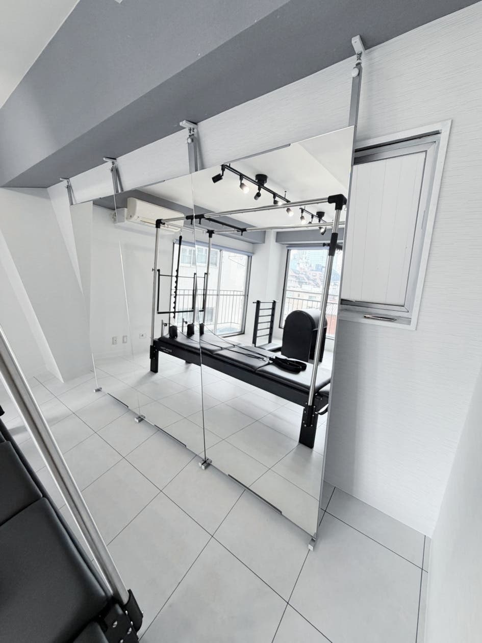 【目黒駅7分×マシンピラティスレンタルスタジオ/30㎡で広々】駅近 備品充実 白基調 清潔感のあるプライベートスタジオの写真27