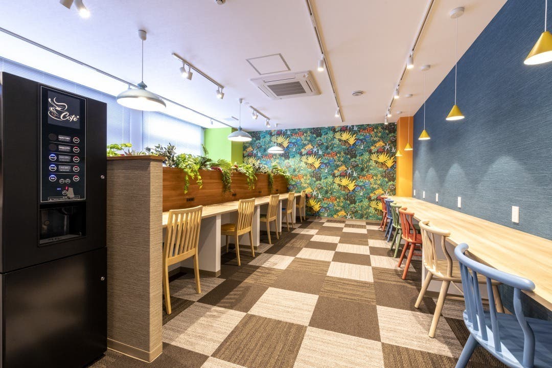 【東梅田駅徒歩3分！】1名用WEB会議ルームC　ウェブ会議/面接/オンラインレッスンにもおすすめ！の写真3