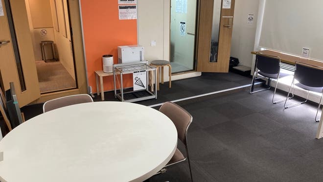 Fスタジオ【JR渋谷駅徒歩5分】グランドピアノの練習、ピアノ&ボーカルの練習が出来るスペースの写真2