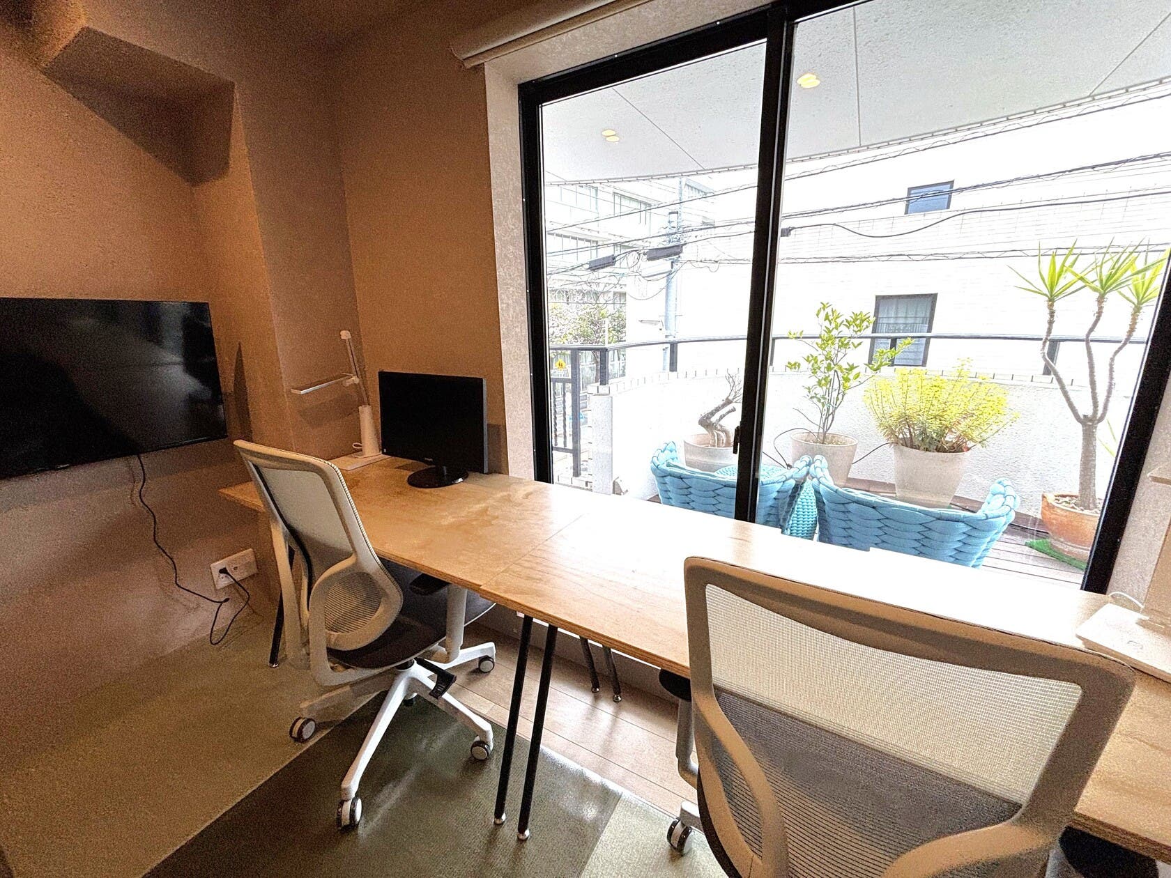 西大井駅徒歩7分/24時間利用可　２名用個室　仕事/会議/勉強　モダンな雰囲気の和室でゆっくり/TV、バルコニーテラス、ソファ　の写真5