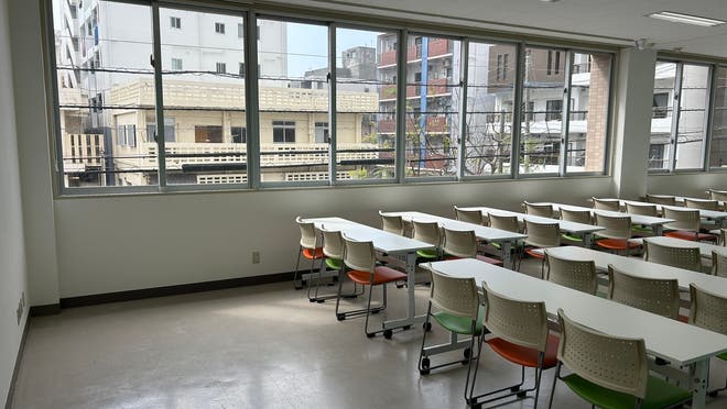 【旭橋駅徒歩5分】定員80+α!プロジェクター含む備品・高速Wi-Fi無料!東町201会議室の写真21