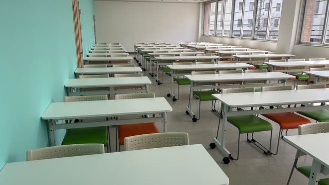 【旭橋駅徒歩5分】定員80+α!プロジェクター含む備品・高速Wi-Fi無料!東町201会議室の写真11