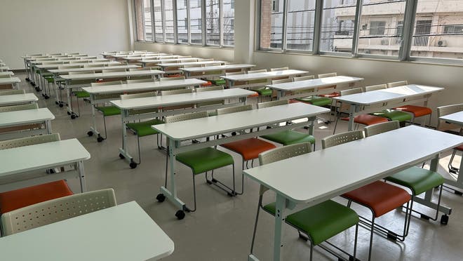 【旭橋駅徒歩5分】定員80+α!プロジェクター含む備品・高速Wi-Fi無料!東町201会議室の写真22