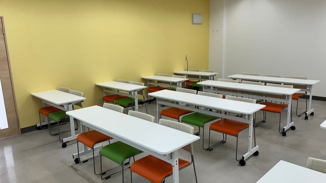 【旭橋駅徒歩5分】定員32+α!プロジェクター含む備品・高速Wi-Fi無料!東町202会議室の写真21