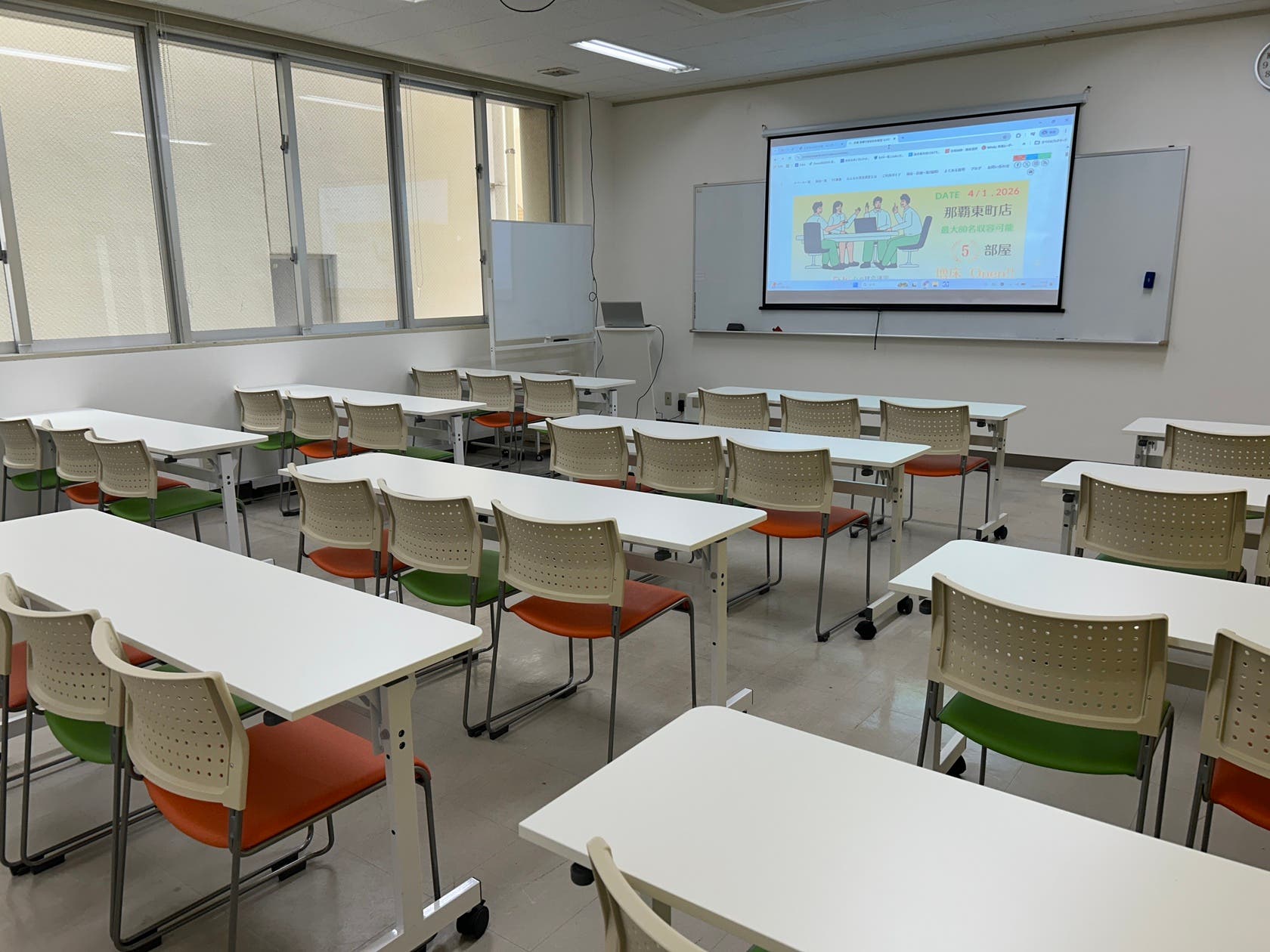 【旭橋駅徒歩5分】定員32＋α！プロジェクター含む備品・高速Wi-Fi無料！東町202会議室の写真2