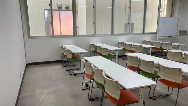 【旭橋駅徒歩5分】定員32+α!プロジェクター含む備品・高速Wi-Fi無料!東町202会議室の写真23