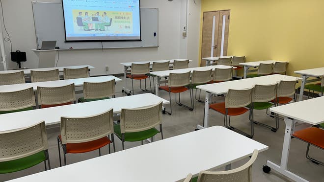 【旭橋駅徒歩5分】定員32+α!プロジェクター含む備品・高速Wi-Fi無料!東町202会議室の写真24