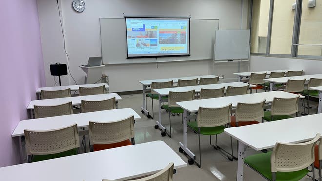 【旭橋駅徒歩5分】定員32+α!プロジェクター含む備品・高速Wi-Fi無料!東町203会議室の写真2