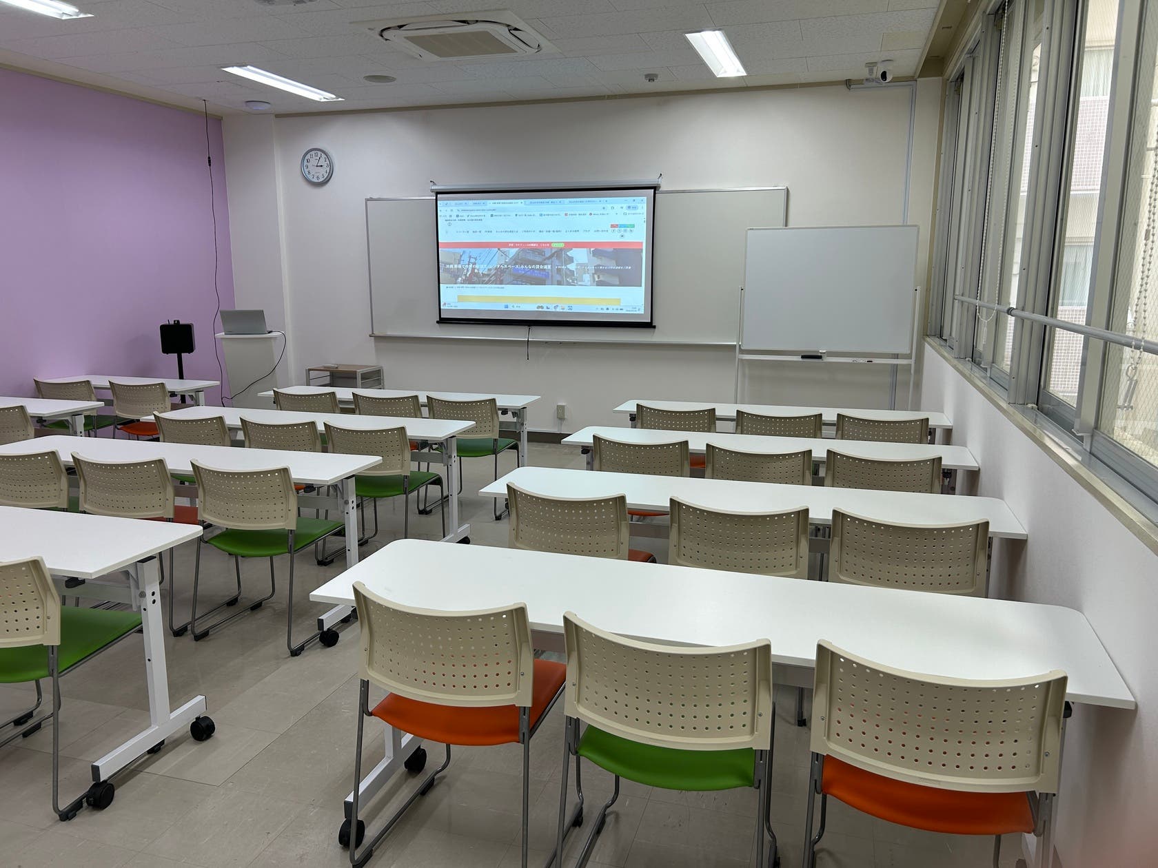 【旭橋駅徒歩5分】定員32＋α！プロジェクター含む備品・高速Wi-Fi無料！東町203会議室の写真8