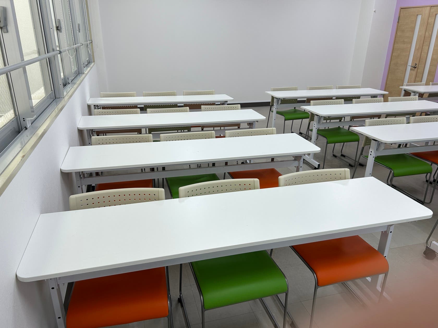 【旭橋駅徒歩5分】定員32＋α！プロジェクター含む備品・高速Wi-Fi無料！東町203会議室の写真23