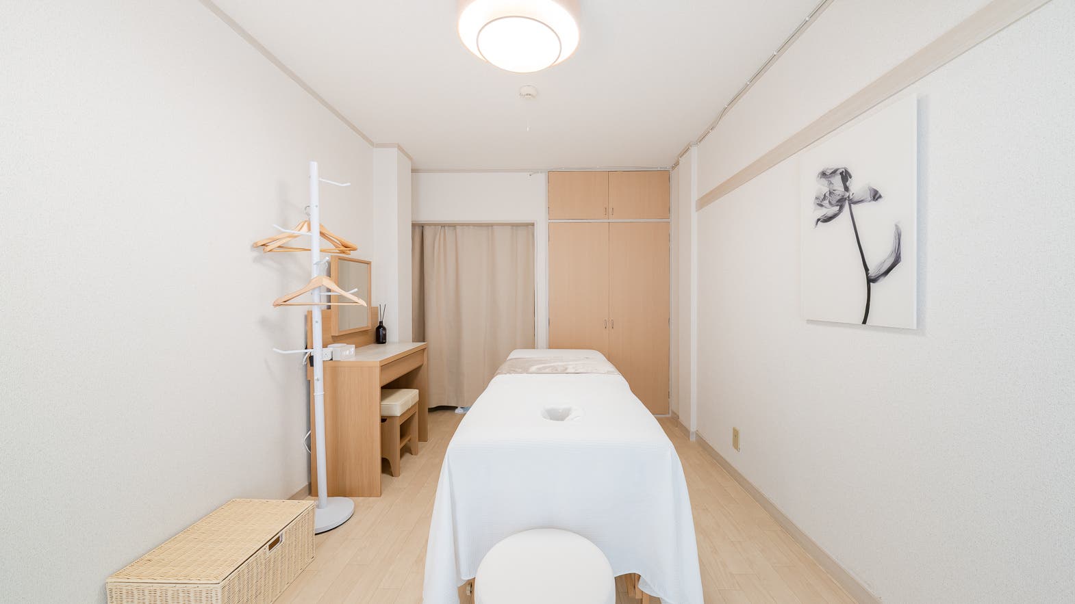 🌼[NEW OPEN]🌼✨自由が丘7分✨ エステ、整体、美容向け プライベート隠れ家サロンの写真3