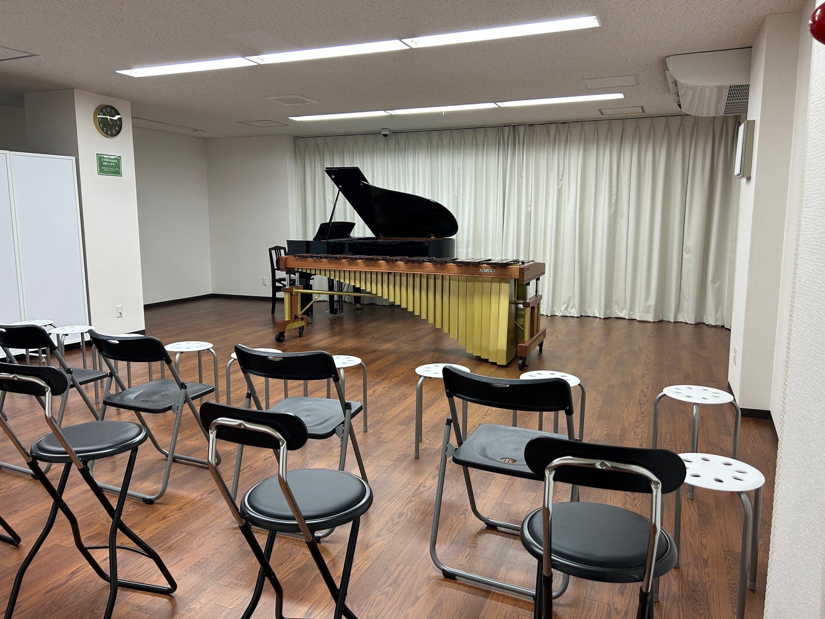 サロンコンサートや小さな発表会、ワークショップなどイベント等に最適♪ グランドピアノ・マリンバ常設！の写真3