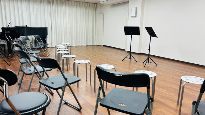 サロンコンサートや小さな発表会、ワークショップなどイベント等に最適♪ グランドピアノ・マリンバ常設!の写真5