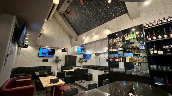 吹き抜け個室の最強のカラオケ音響 川西能勢口駅から徒歩3分 30人前後までご利用可能です♪の写真5