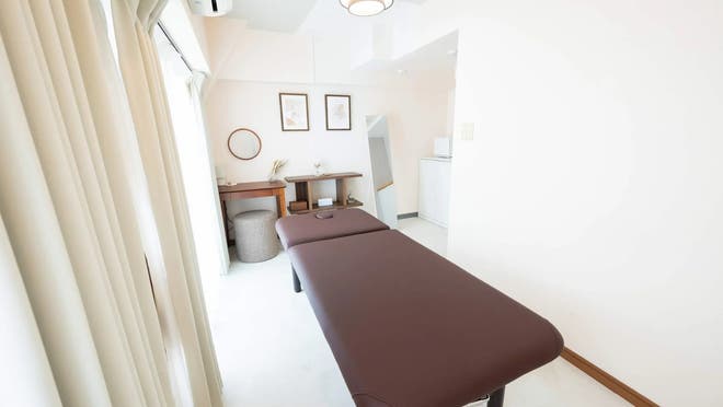 千葉駅、栄町駅、葭川公園駅、東千葉駅の4つの駅から徒歩10分以内のレンタルサロンの写真2