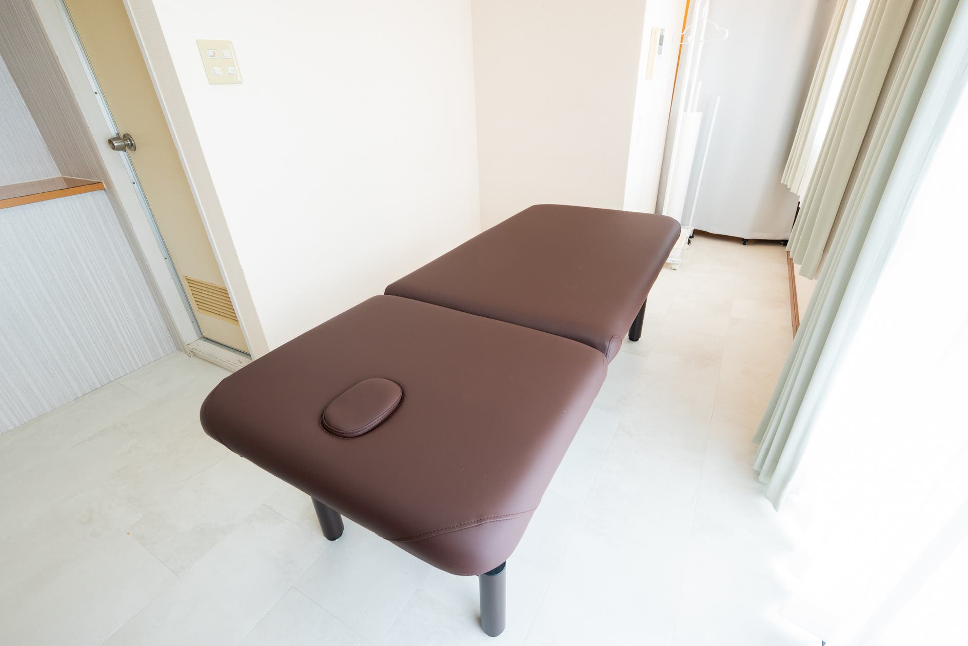 千葉駅、栄町駅、葭川公園駅、東千葉駅の4つの駅から徒歩10分以内のレンタルサロンの写真4