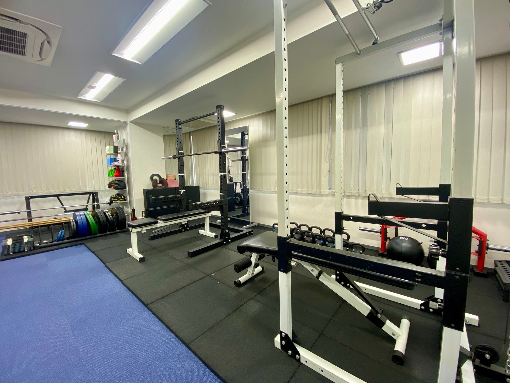 【東日本橋エリア】パーソナルトレーニングにおすすめ/レンタルジム/機材完備/無料Wi-Fiあり/セミナー利用/会議におすすめの写真2