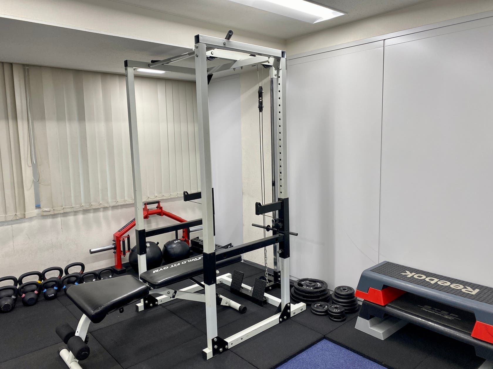 【東日本橋エリア】パーソナルトレーニングにおすすめ/レンタルジム/機材完備/無料Wi-Fiあり/セミナー利用/会議におすすめの写真10