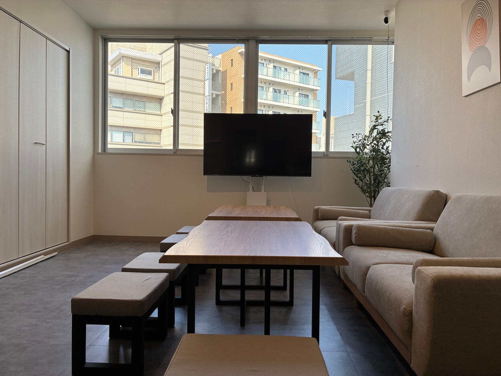 spaceGO 本厚木🏠本厚木駅４分🚃パーティー🎉ビジネス💻18名様まで利用可能🎊の写真2