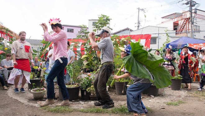 大阪市 アートな空間の中にある庭で様々な催し物に最適です。BBQ、鍋パーティー、餅つきに!の写真3