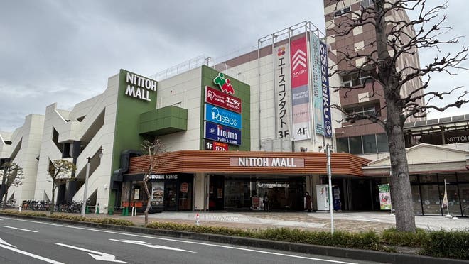 【CHATBOX NITTOH MALL】4階 No.2 Web会議・通話に最適/無料Wifi/電源ありの写真5