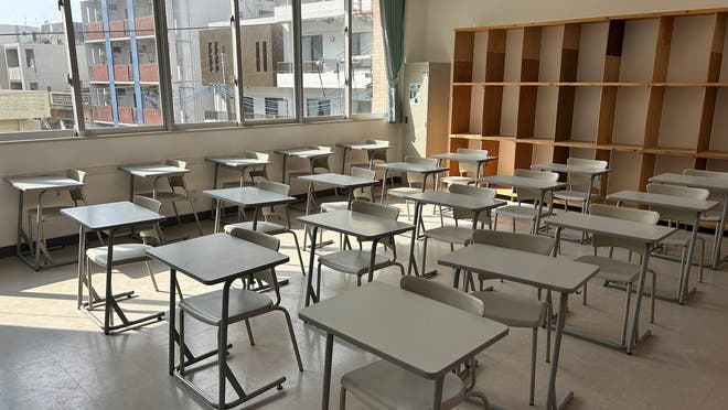 【旭橋駅徒歩5分】定員25+α!プロジェクター含む備品・高速Wi-Fi無料!東町302会議室の写真2