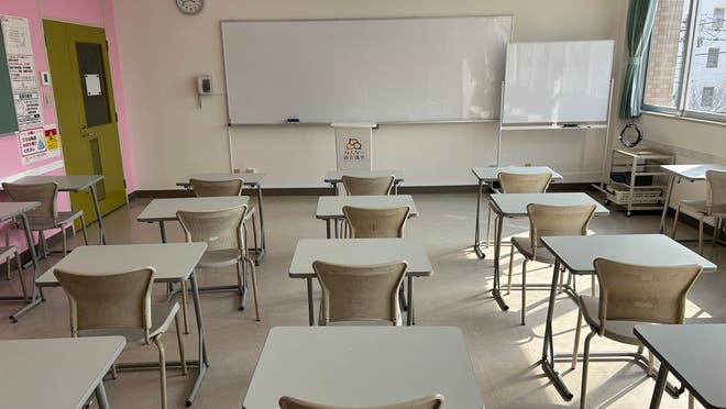 【旭橋駅徒歩5分】定員25+α!プロジェクター含む備品・高速Wi-Fi無料!東町302会議室の写真8