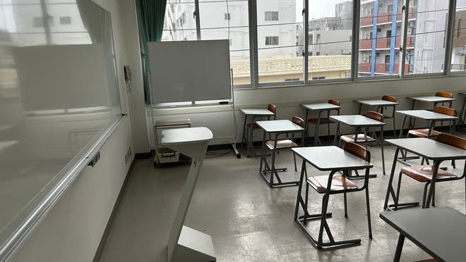 【旭橋駅徒歩5分】定員25+α!プロジェクター含む備品・高速Wi-Fi無料!東町301会議室の写真13