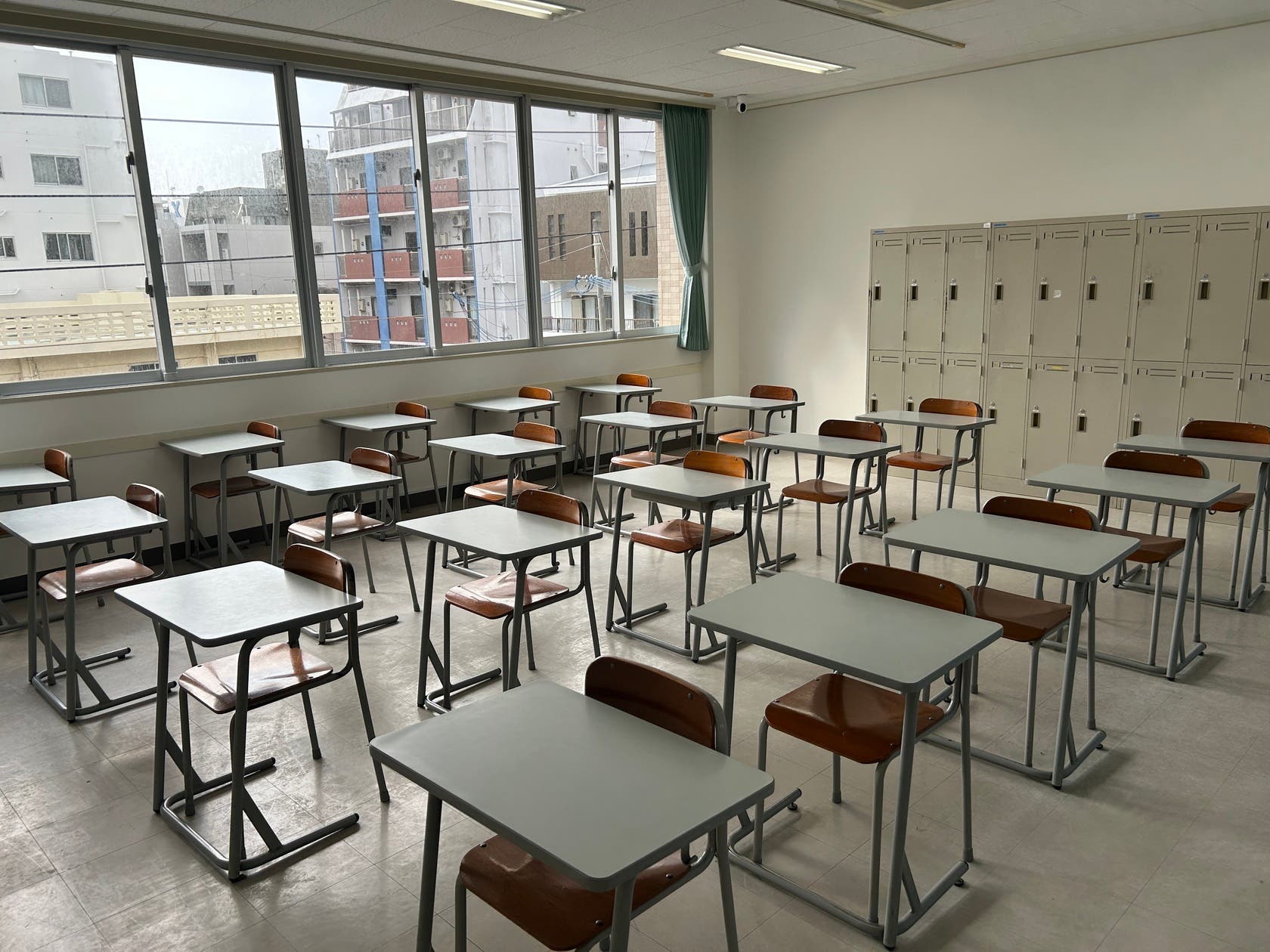 【旭橋駅徒歩5分】定員25＋α！プロジェクター含む備品・高速Wi-Fi無料！東町301会議室の写真14