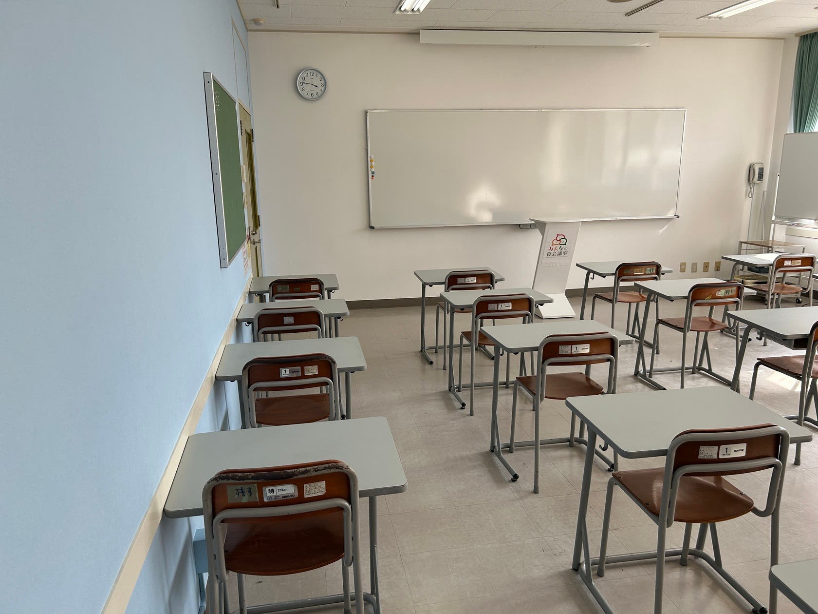 【旭橋駅徒歩5分】定員25＋α！プロジェクター含む備品・高速Wi-Fi無料！東町301会議室の写真6