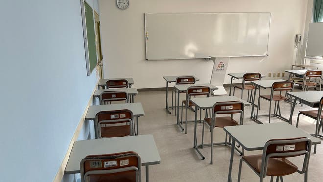 【旭橋駅徒歩5分】定員25+α!プロジェクター含む備品・高速Wi-Fi無料!東町301会議室の写真6