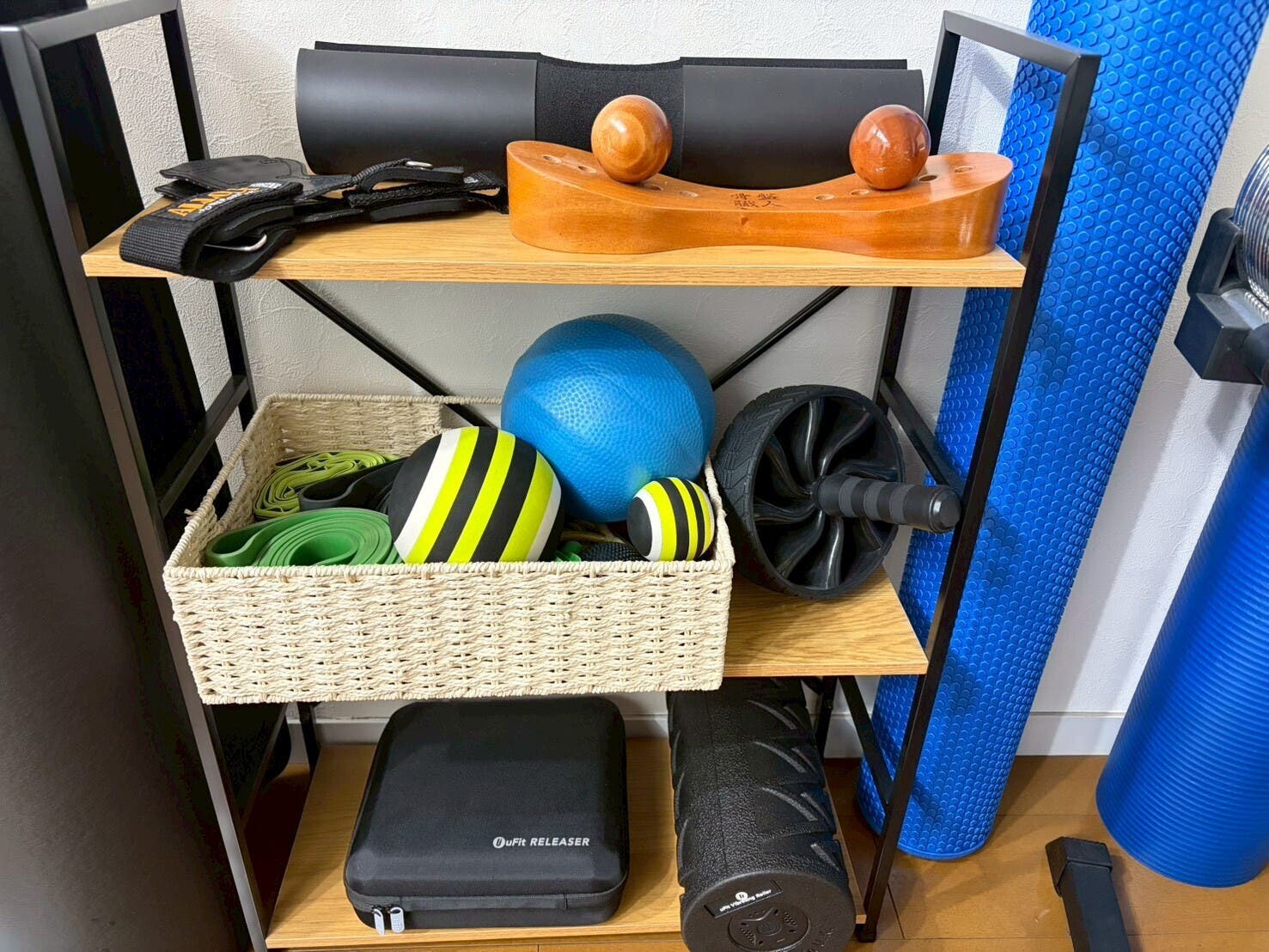 《外苑前駅徒歩6分》青山一等地にある清潔感あるレンタルジム　5in1ラック有　『レンタルジムGlitteR 南青山店ブースB』の写真9