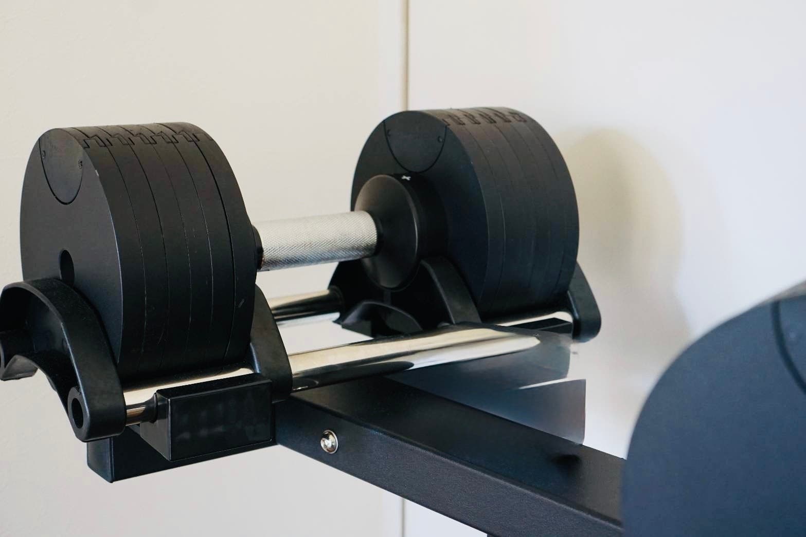 《外苑前駅徒歩6分》青山一等地にある清潔感あるレンタルジム　5in1ラック有　『レンタルジムGlitteR 南青山店ブースB』の写真6