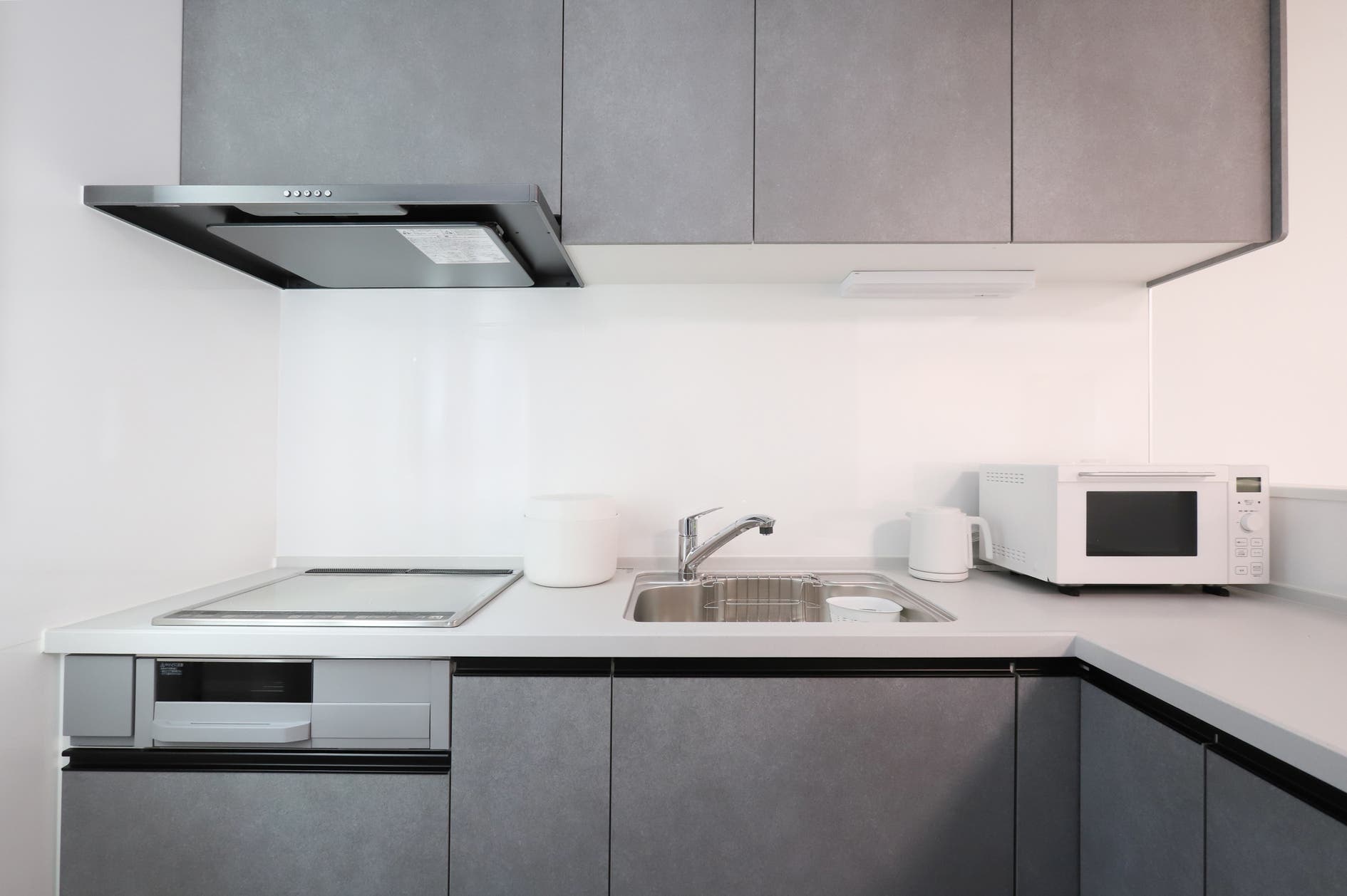 根津駅徒歩６分・54平米の多目的ルーム+喫煙室の写真3