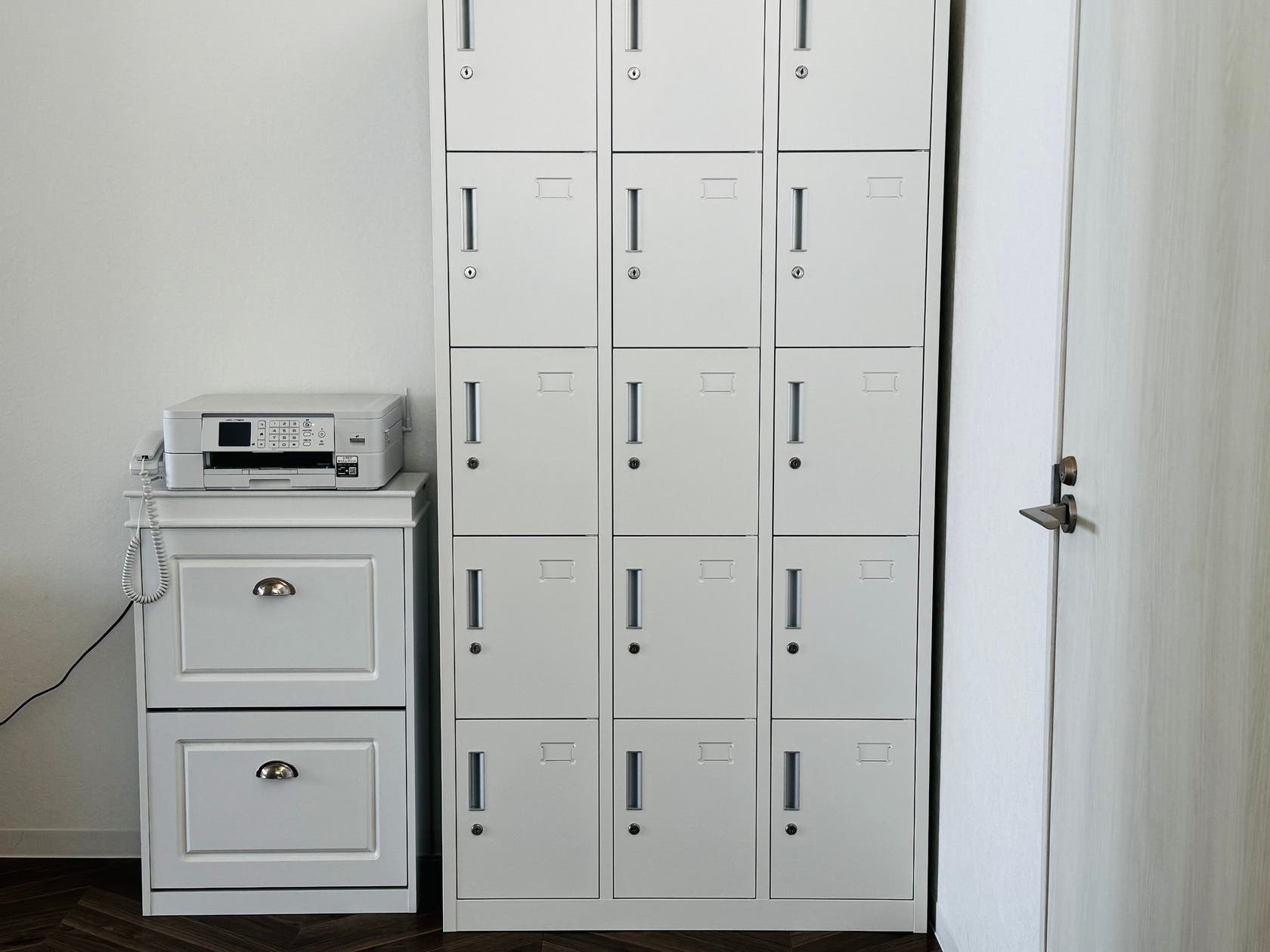 【自習室／個室C 】＊松本市桐  ＊課題/資格勉強に  ＊信州大学徒歩圏内 ＊ドリンクコーナーありの写真5