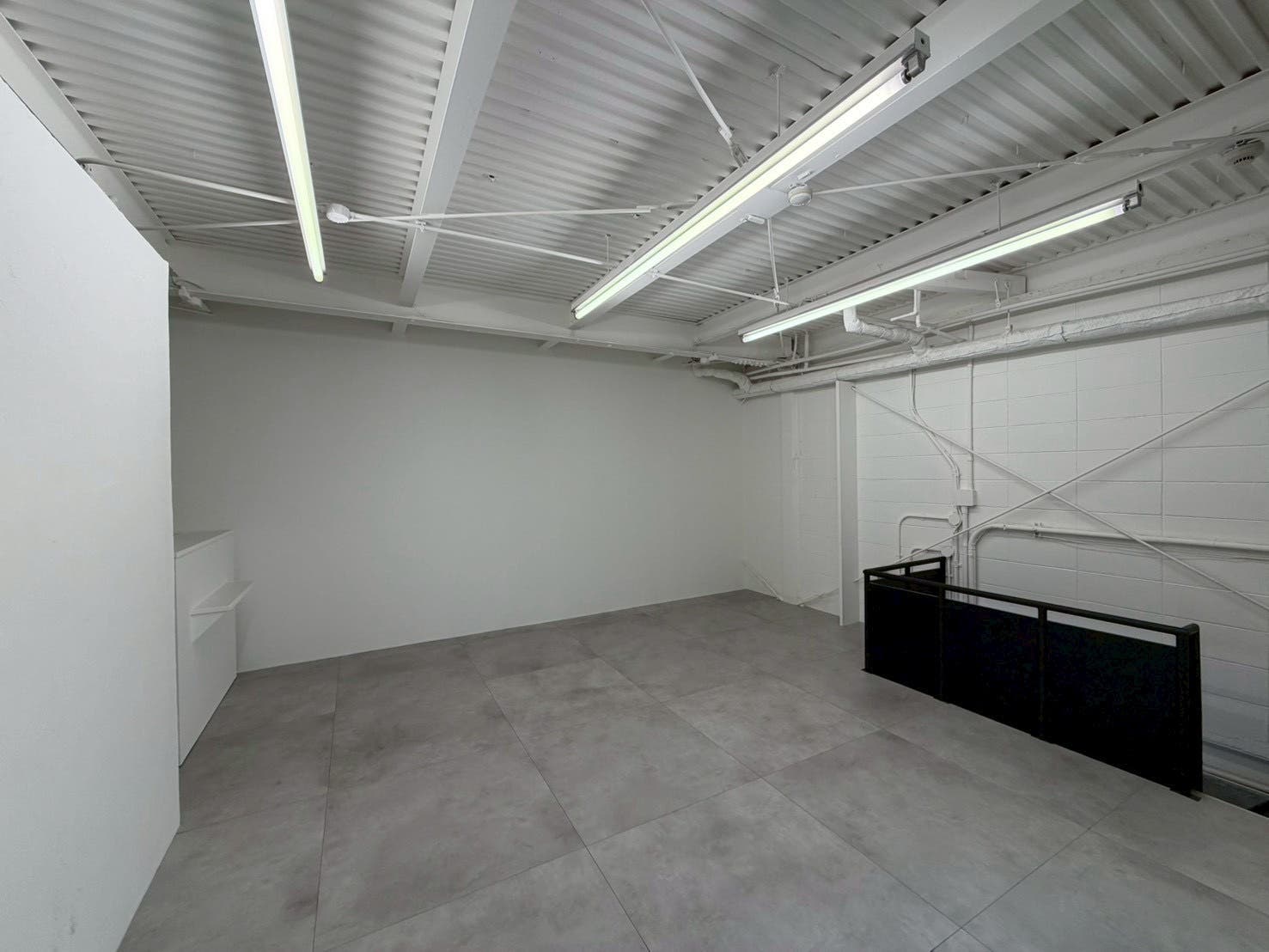 アパレルのポップアップや展示会に最適なレンタルスペースの写真2