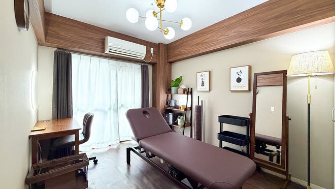 【New!】三鷹駅からすぐ!完全個室の清潔なプレミアムプライベートサロン|マッサージ・エステ・メイク・ネイルの写真1
