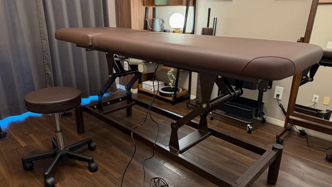 【New!】三鷹駅からすぐ!完全個室の清潔なプレミアムプライベートサロン|マッサージ・エステ・メイク・ネイルの写真3