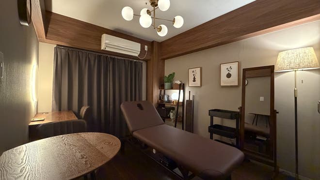 【New!】三鷹駅からすぐ!完全個室の清潔なプレミアムプライベートサロン|マッサージ・エステ・メイク・ネイルの写真4