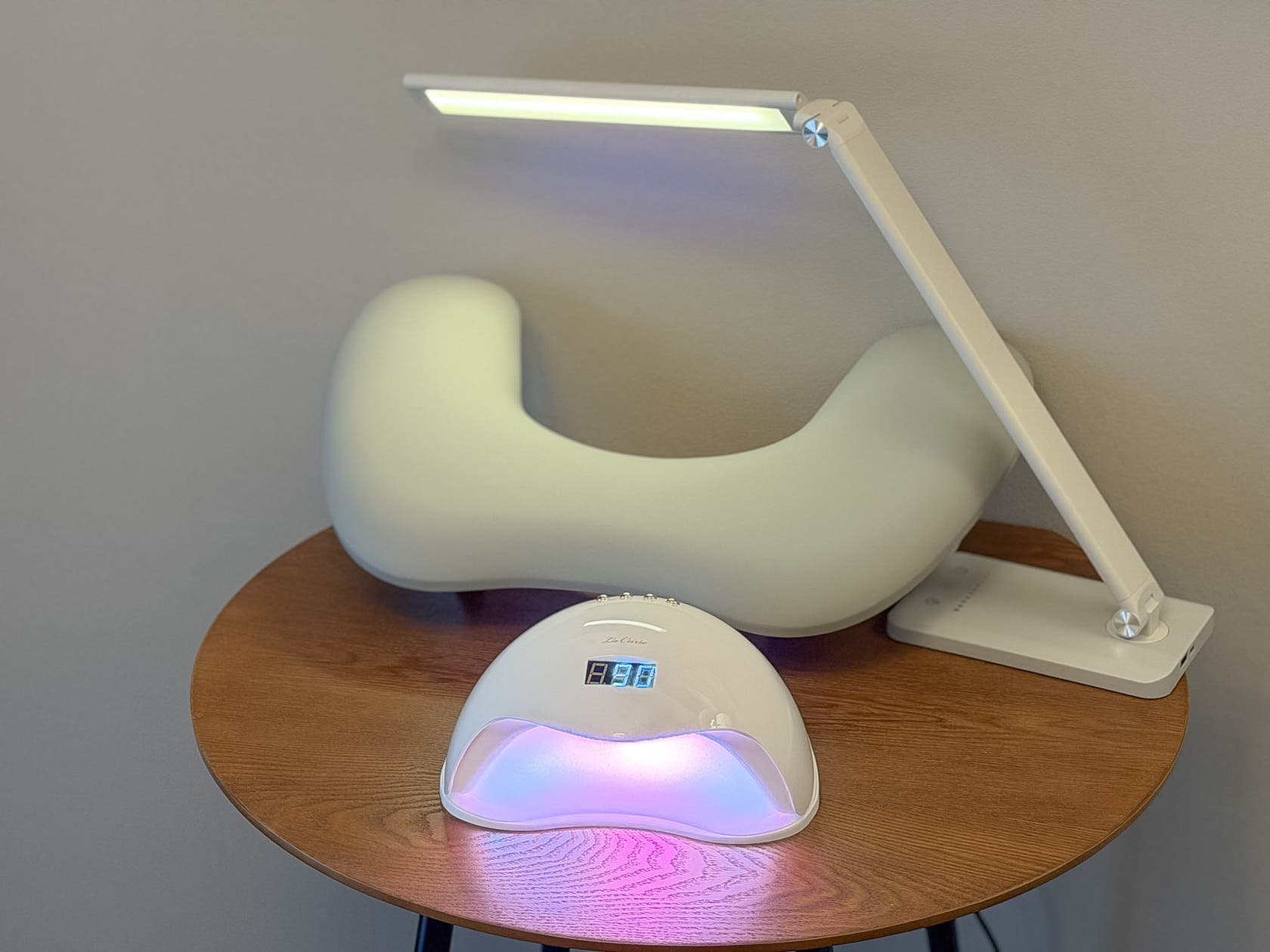 【New！】三鷹駅からすぐ！完全個室の清潔なプレミアムプライベートサロン｜マッサージ・エステ・メイク・ネイルの写真8