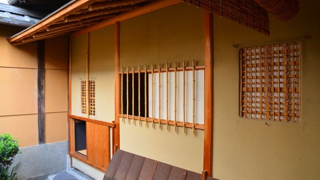 【四条烏丸】一棟建ての茶室。躙り口の先に現れる、静謐。日本の粋を楽しむひとときをの写真2