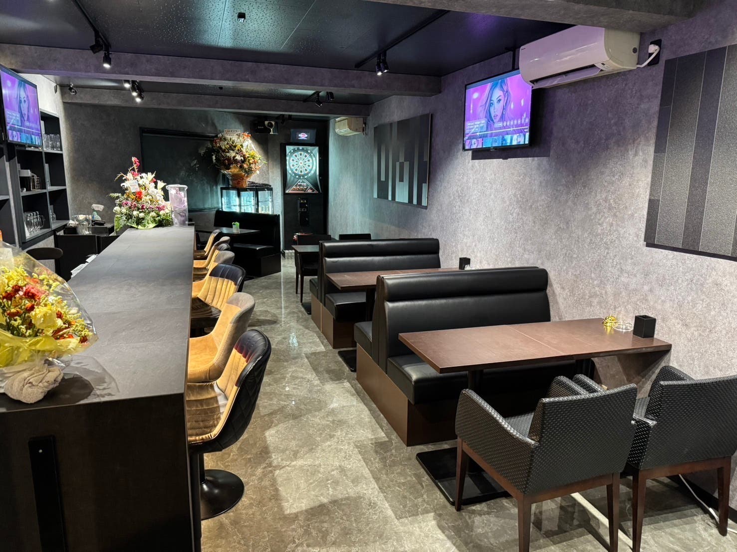 バー　おまりの写真1