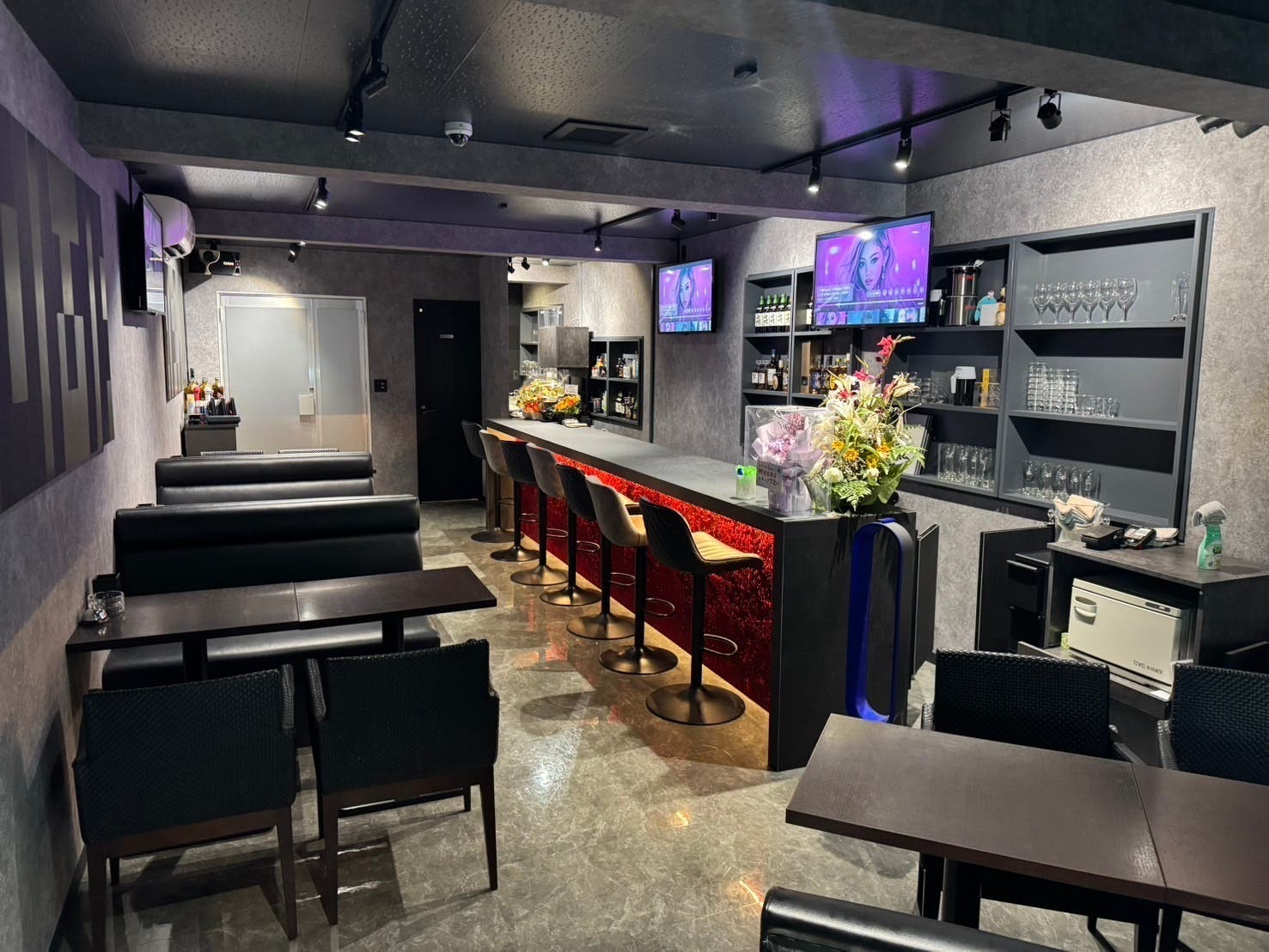 バー　おまりの写真2