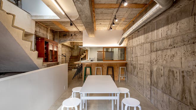 岐阜市柳ケ瀬商店街にあるレトロビルのリノベ空間。やってみたいことをしてみる場。 レンタルキッチン / フリースペースの写真1