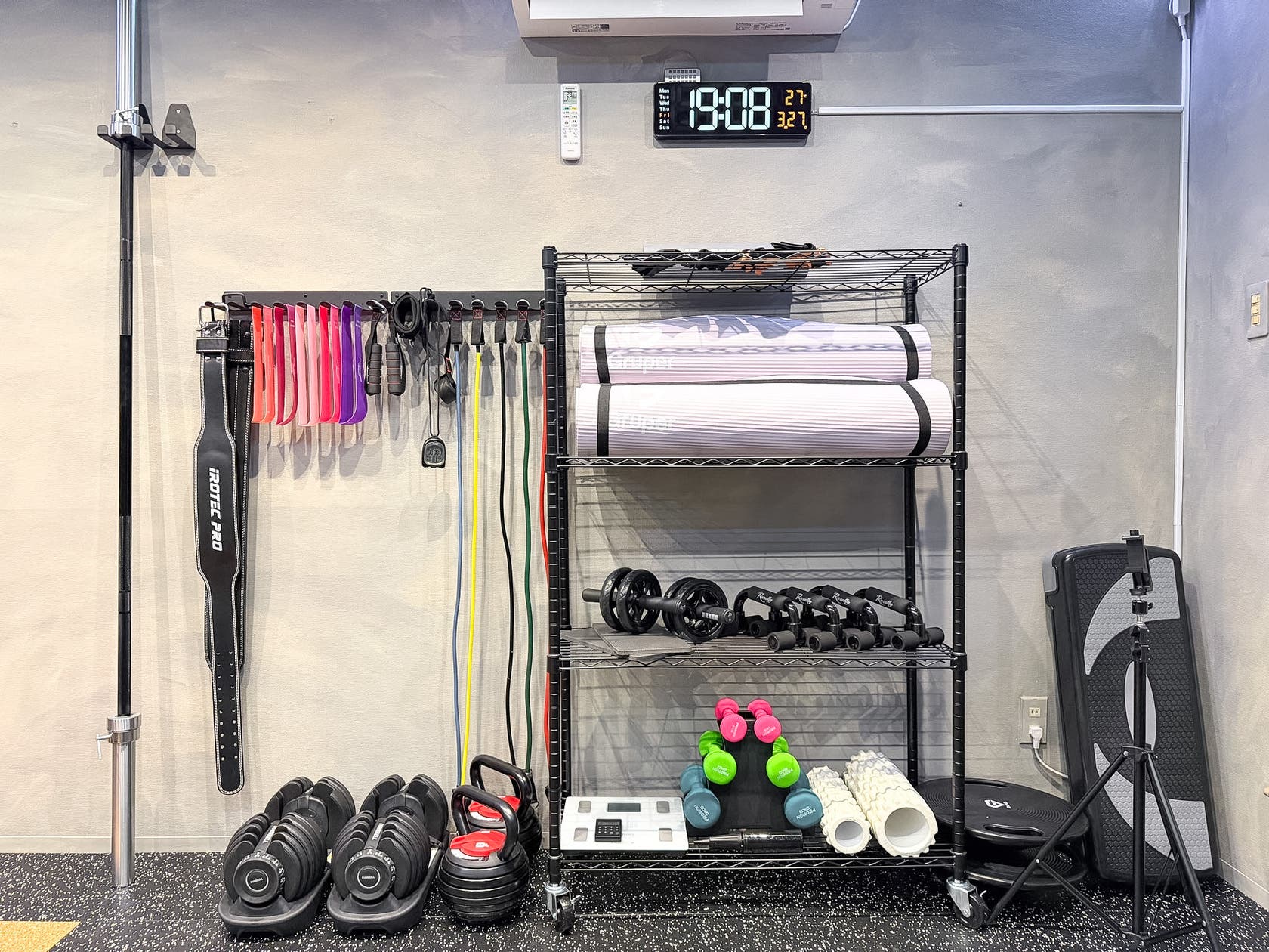 ✨ NEW OPEN ✨【🎉地域最安値🎉】武蔵小杉駅駅徒歩7分の駅チカレンタルジム、清潔感ありオシャレ、トレーニング器具充実の写真4