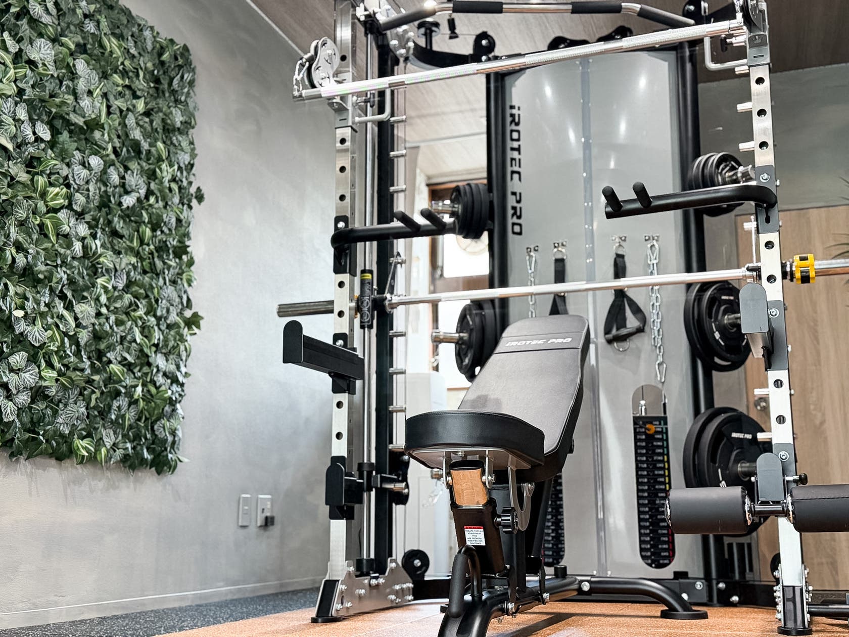 ✨ NEW OPEN ✨【🎉地域最安値🎉】武蔵小杉駅駅徒歩7分の駅チカレンタルジム、清潔感ありオシャレ、トレーニング器具充実の写真22