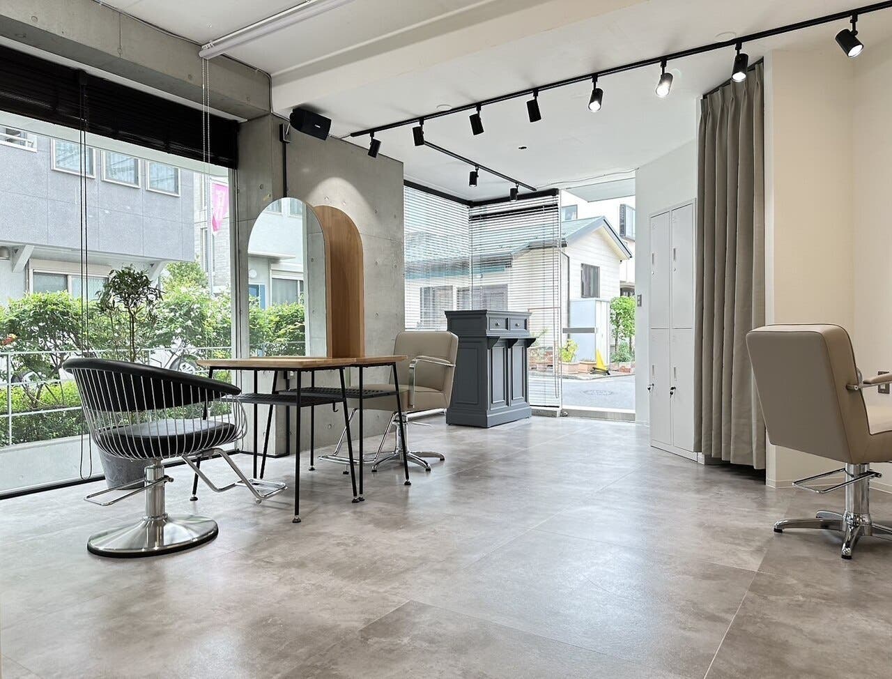 自由が丘の隠れ家サロンの写真1